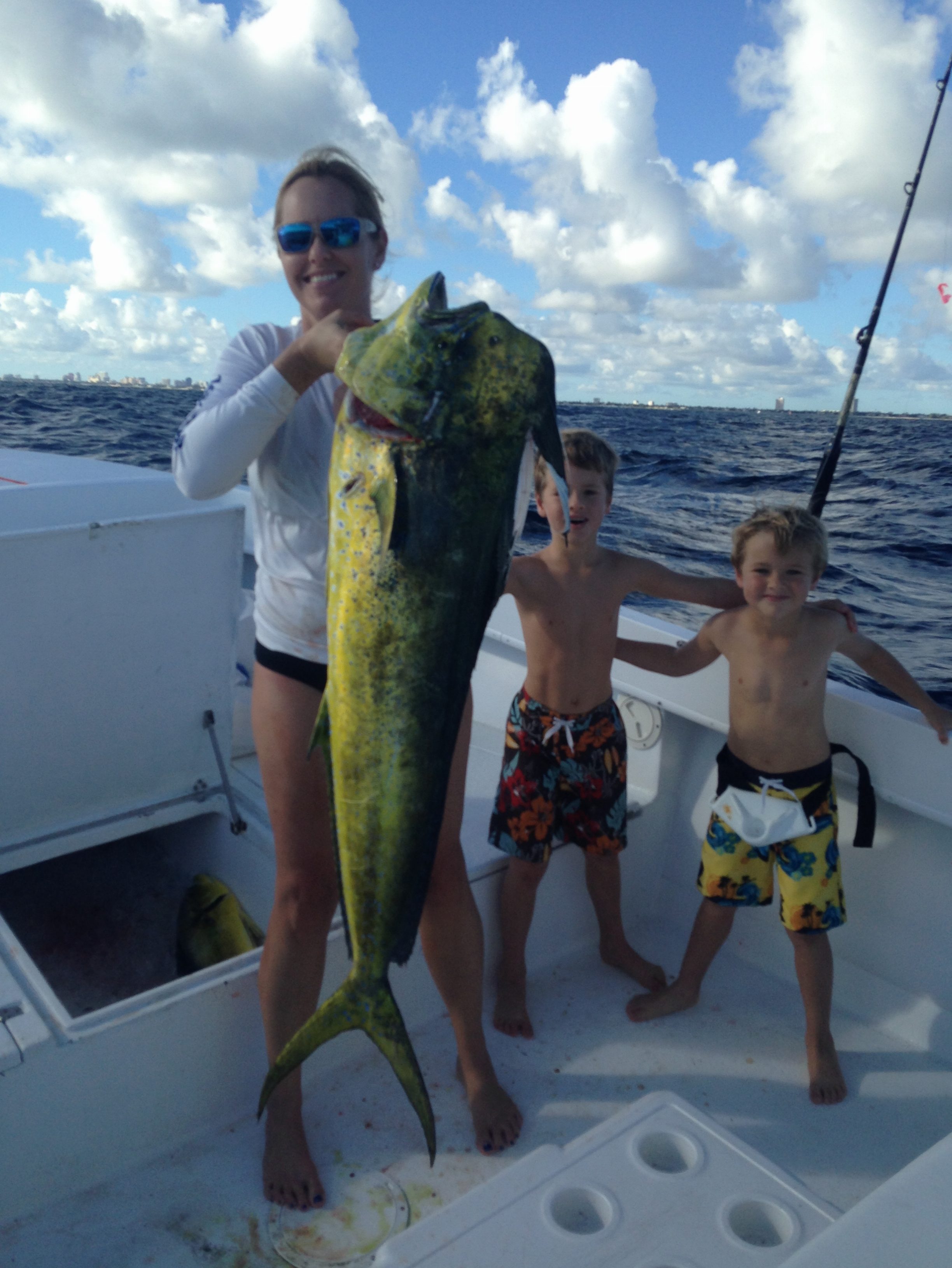 The entire Small crew was in on this nice bull dolphin landed right in ...