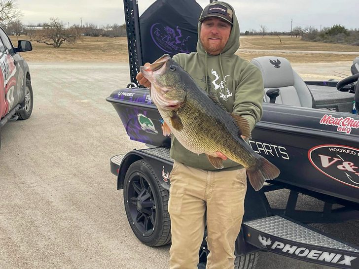 Texas Lake Serves up Another Giant Bass - Coastal Angler & The Angler ...