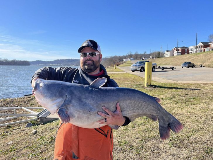 Angler Lands Blue Cat Record - Coastal Angler & The Angler Magazine