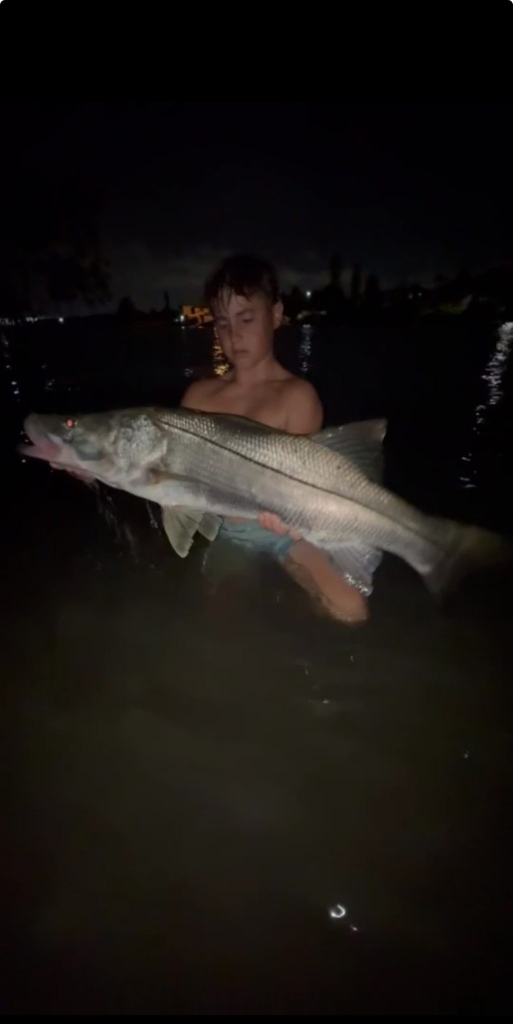 Vincent Palma catches junior world record for the biggest common snook ...